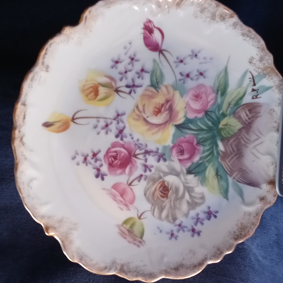Accents | Vtg Painted Roses Plate | Poshmark
